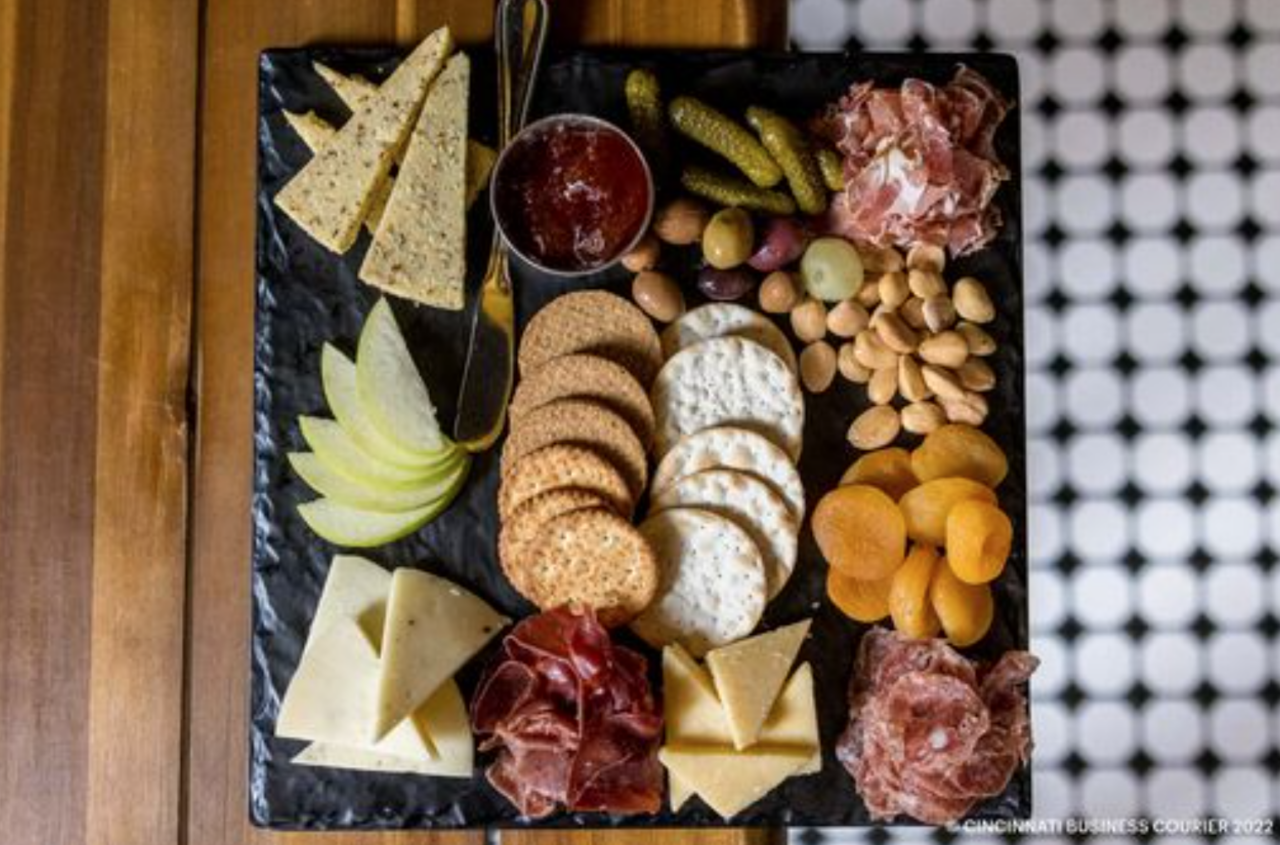 Dinner Menu – Nicholson's Pub